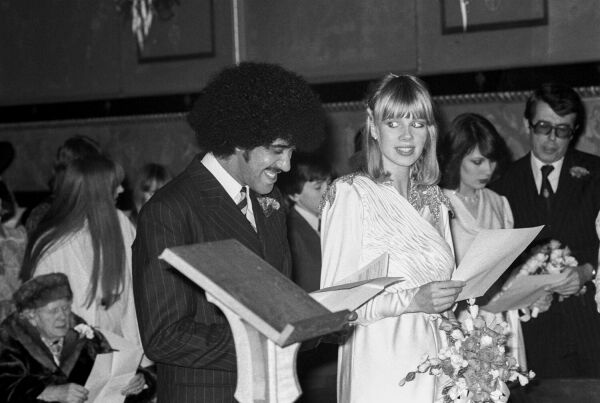 Phil Lynott : Photograph: DOR_TL020 | Iconic Licensing