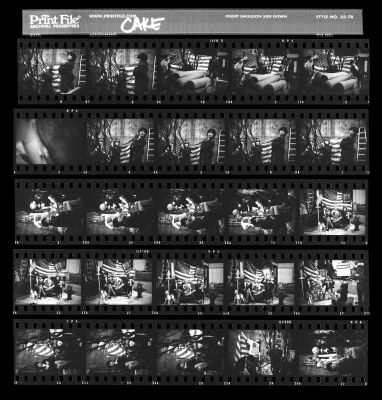The Cake : Contact sheet: EC_Cake_004 | Iconic Licensing
