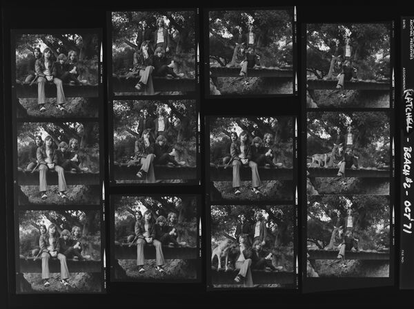 Ratchell : Contact sheet: EC_Ratchell_003 | Iconic Licensing