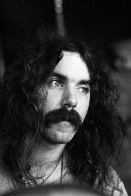 Gene Parsons : Photograph: EC_TBY008 | Iconic Licensing