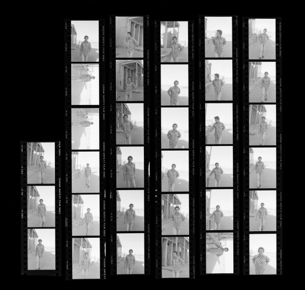 Tom Berenger : Contact sheet: ES_F47_Contact_22 | Iconic Licensing