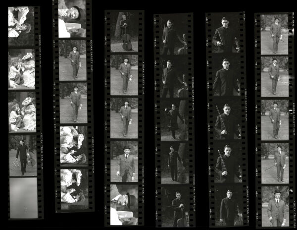Elizabeth Taylor : Contact sheet: ETaylor_contact_096 | Iconic Licensing
