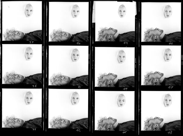 Annie Lennox and David Allan Stewart : Contact sheet: GM_AL_1552_4 ...