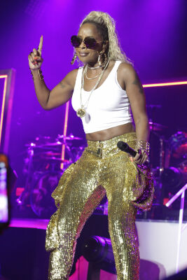 Mary J. Blige : Photograph: JM_MJB011 | Iconic Licensing