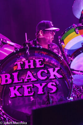 The Black Keys : Photograph: JM_TBK060 | Iconic Licensing