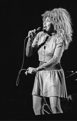 Tina Turner : Photograph: JM_TTU030 | Iconic Licensing
