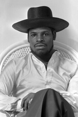 Leon Spinks : Photograph: MB_SP_LS001 | Iconic Licensing