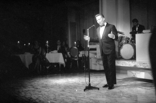 Mel Torme : Photograph: MW_MU027 | Iconic Licensing