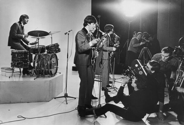The Beatles : Photograph: TON_TB026 | Iconic Licensing