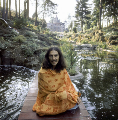 George Harrison : Photograph: TON_TB027 | Iconic Licensing
