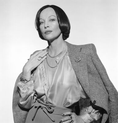 Leslie Caron : Photograph: TON_TOF114 | Iconic Licensing