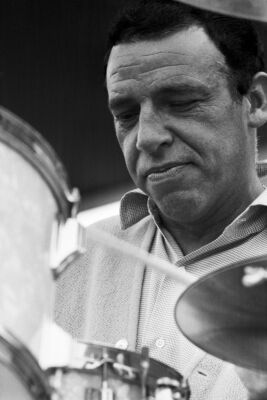 Buddy Rich : Photograph: TW_BR007 | Iconic Licensing