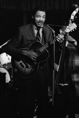 Slim Gaillard : Photograph: TW_SLG002 | Iconic Licensing